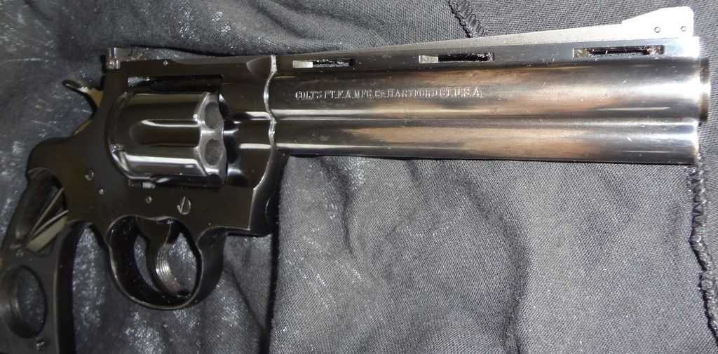 1957 6" blue python, rusting | Page 2 | Colt Forum